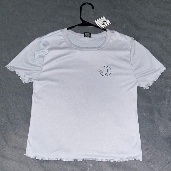 5B Style | Tops | Nwt Moon Stars Embroidered Blue Crop Top Size Large ...